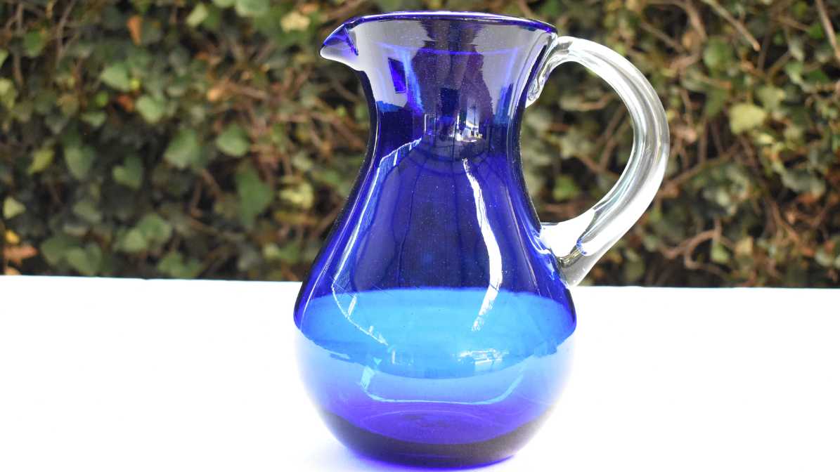 Glass Pitchers – MAREY